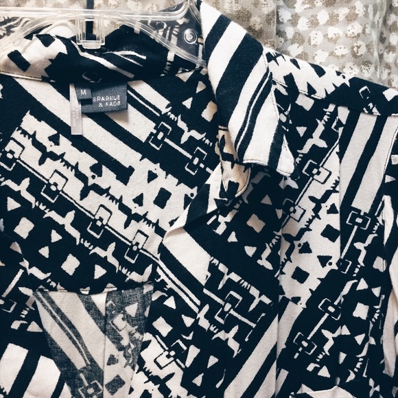 Sparkle & Fade | Dresses | Uo Sparkle Fade Black White Tunic Blouse ...